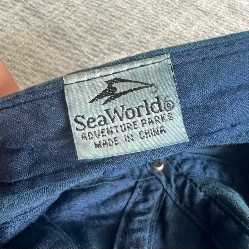 Vintage 1990s Seaworld Adventure Parks Adult Unisex B… - Gem